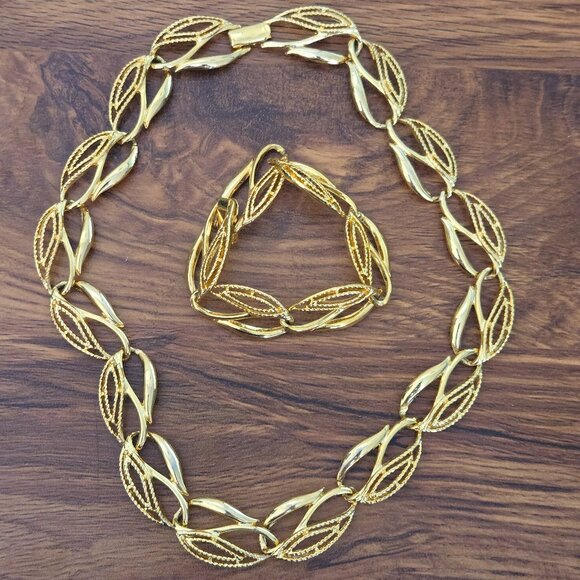 Estate | Jewelry | Vintage Piscitelli Gold Choker Necklace Bracelet Set ...